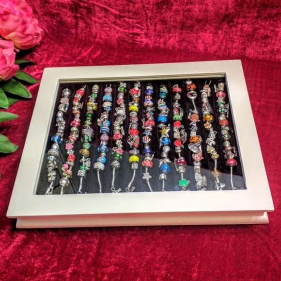 Willabee and Ward | Jewelry | Willabee Ward 2 Charming Holiday ...